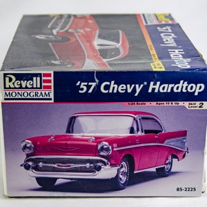 Revell Monogram 1957 Chevrolet Bel Air Hardtop 1:24 Scale Plastic Model ...