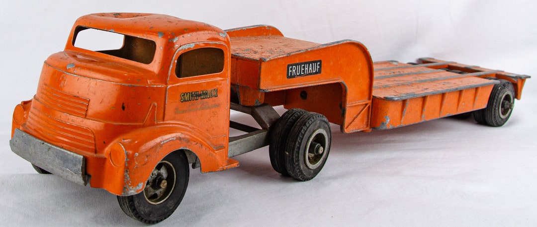 Smith Miller GMC Fruehauf Low Boy Semi Tractor & Trailer Metal Model ...