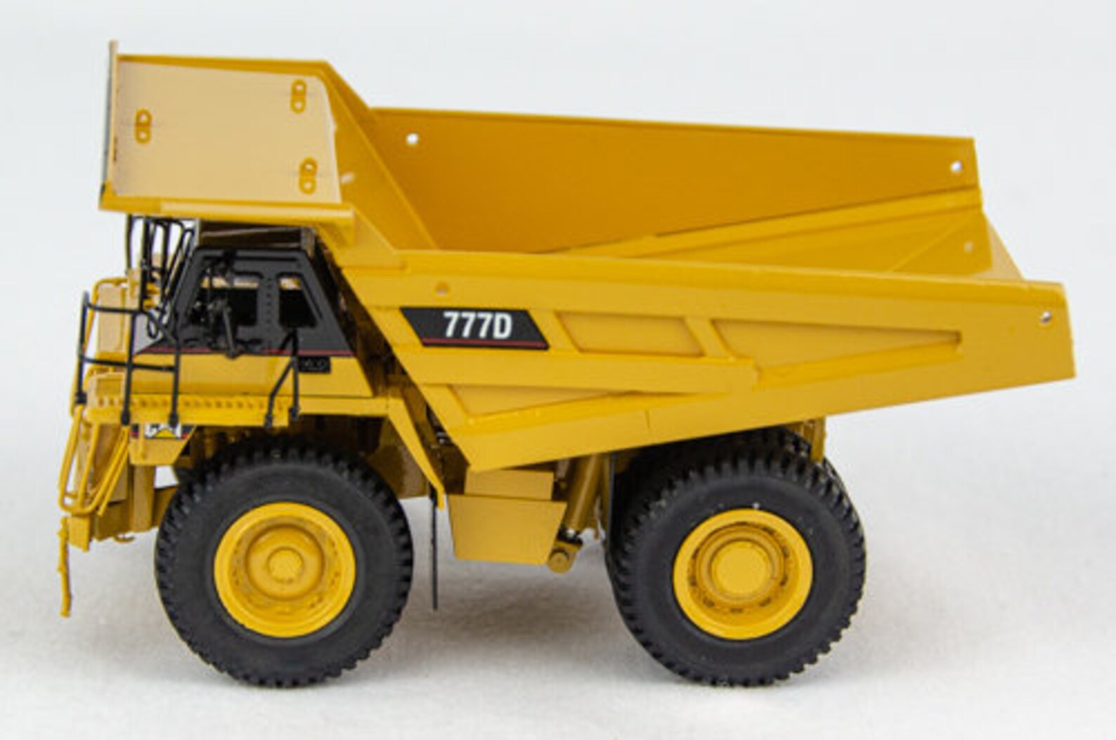 Classic Construction Models Brass CAT 777D Off-highway Truck - Etsy