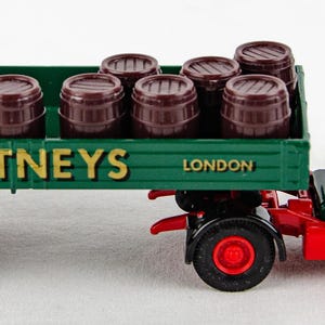 Corgi Classics Scammell Scarab Watneys Barrel Truck 1:50 Scale Diecast ...