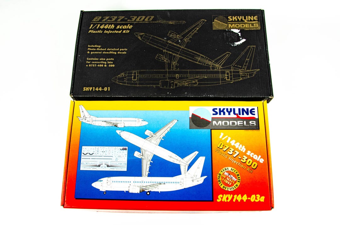 Skyline Models 1/144 Model Airplane Kit Lot of 2 B737-300 SKY144-01 ...