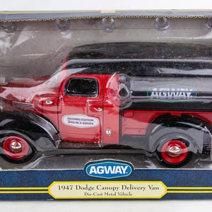 ERTL Divco Dodge Delivery Van Truck & Texaco Tugboat Diecast Model Car ...