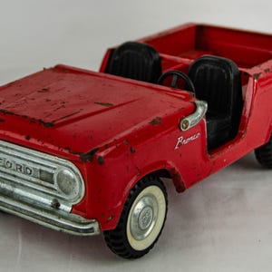 Vintage 1950s Nylint Ford Bronco Fire Chief Truck - Etsy