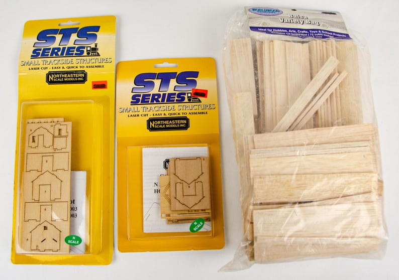 STS Freight Depot Storage Shed & Misc. Balsa Wood Variety Bag Model ...