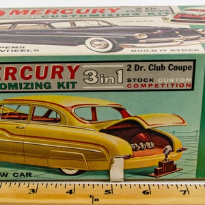 AMT 02-349-149 1949 Mercury 2 Dr. Club Coupe Custom 1:25 Scale Model ...