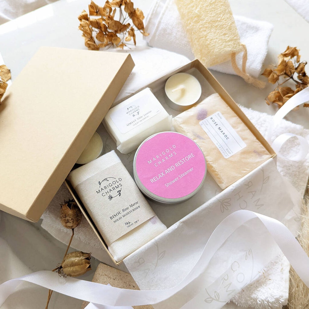 Organic Shower Letterbox Spa Gift Set Solid Shampoo Bar and Shower ...