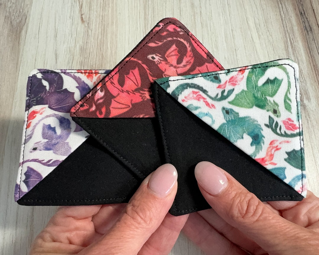 Dragon Bookmark, Dragon Fabric Print for Fantasy Lovers, Corner ...