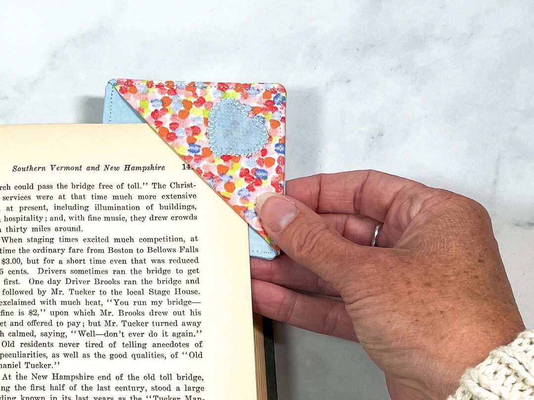 Heart Bookmark for Teens, Cute Book Corner Bookmark for Journal ...