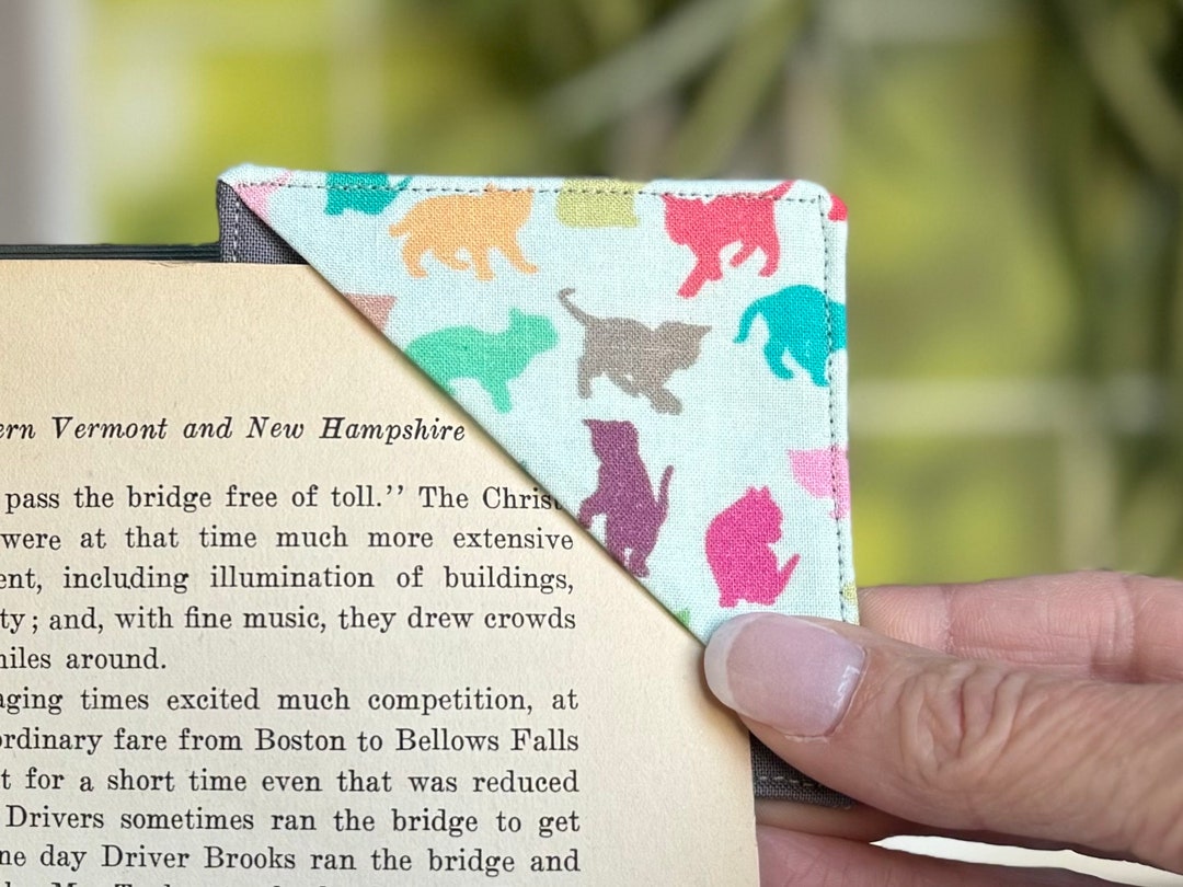 Cat Bookmark for the Cat Lover, Fabric Corner Bookmark, Veterinarian ...
