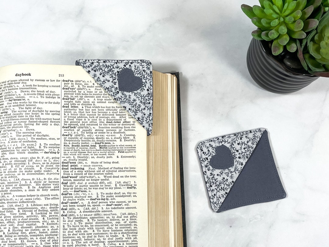 Flower Bookmark, Corner Page Marker, Heart Gift for Valentines Day ...