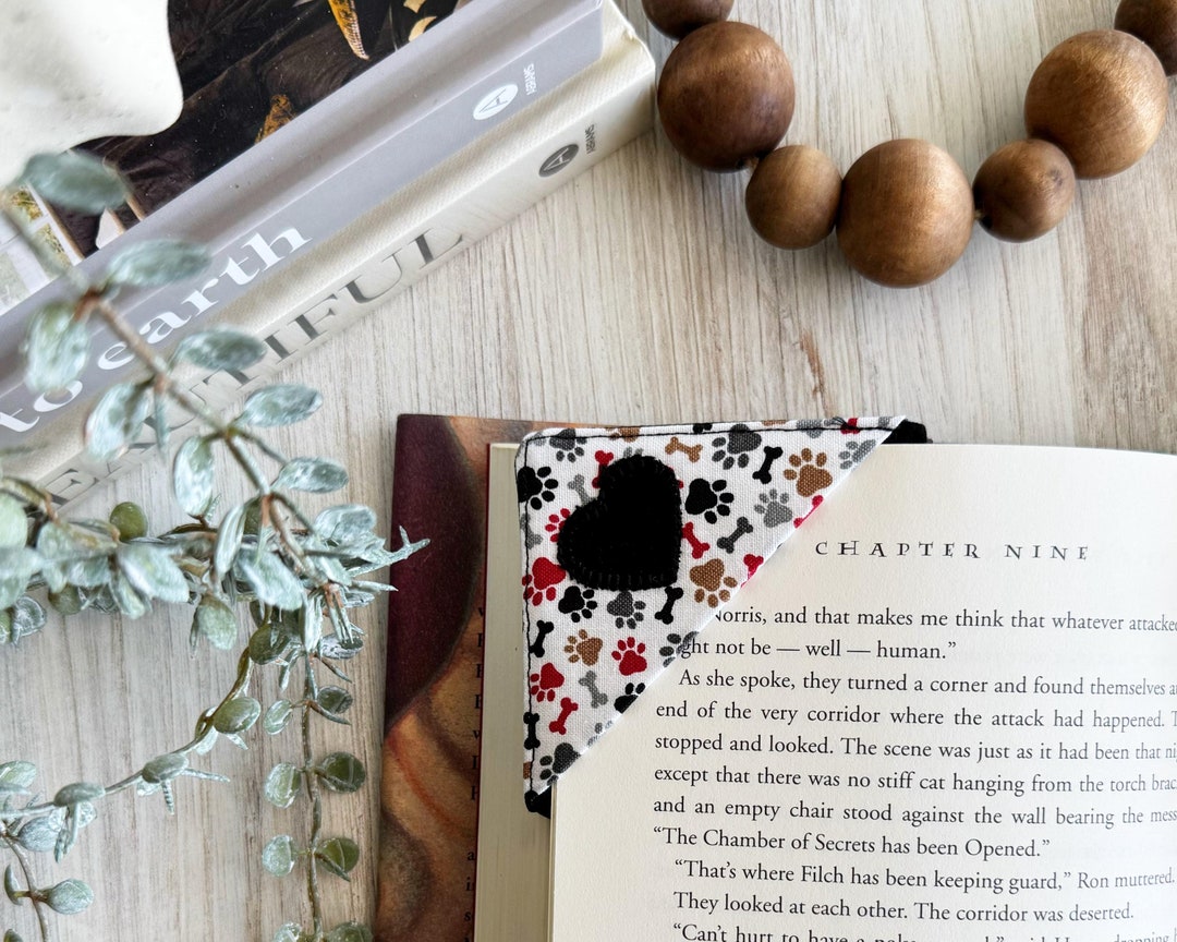 Paw Print Bookmark for Kids, Cute Book Corner Bookmark for Journal ...