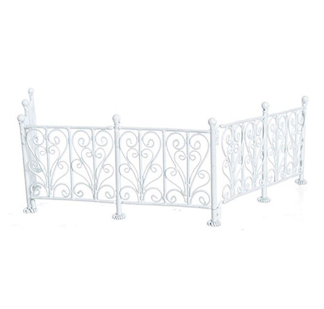 Dollhouse Miniature 6 Piece Wrought Iron Look Fence in White by Town ...