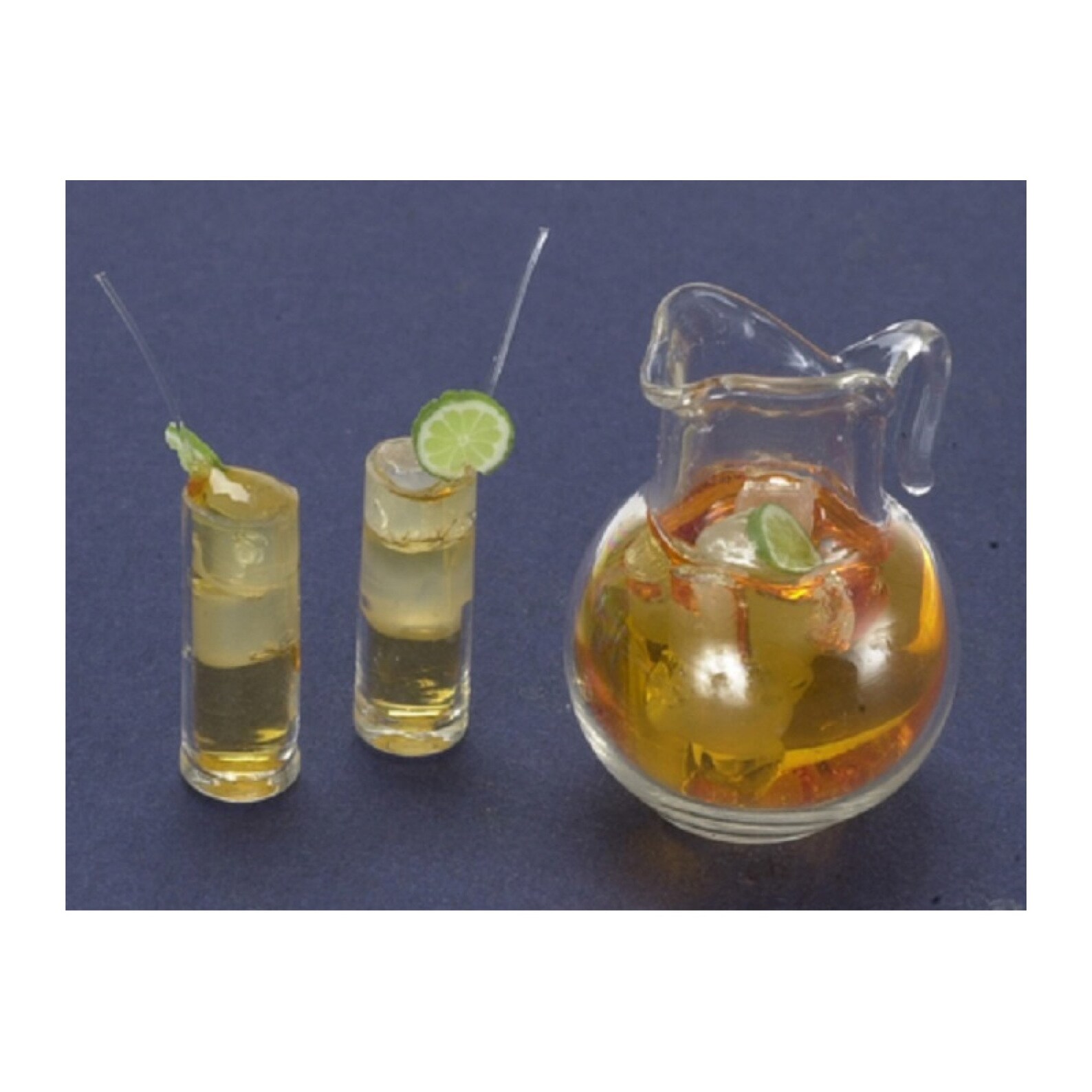 Dollhouse Miniature Pitcher of Iced Tea With 2 Filled Glasses - Etsy