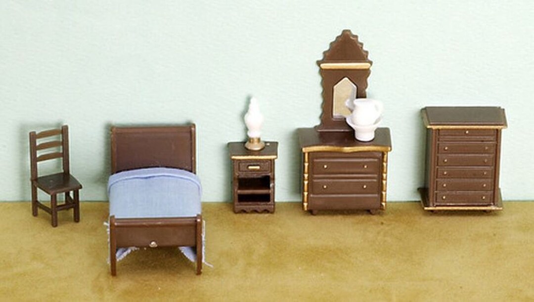 Dollhouse Miniature 1/4 Inch Scale Bedroom Furniture Set by Mini ...