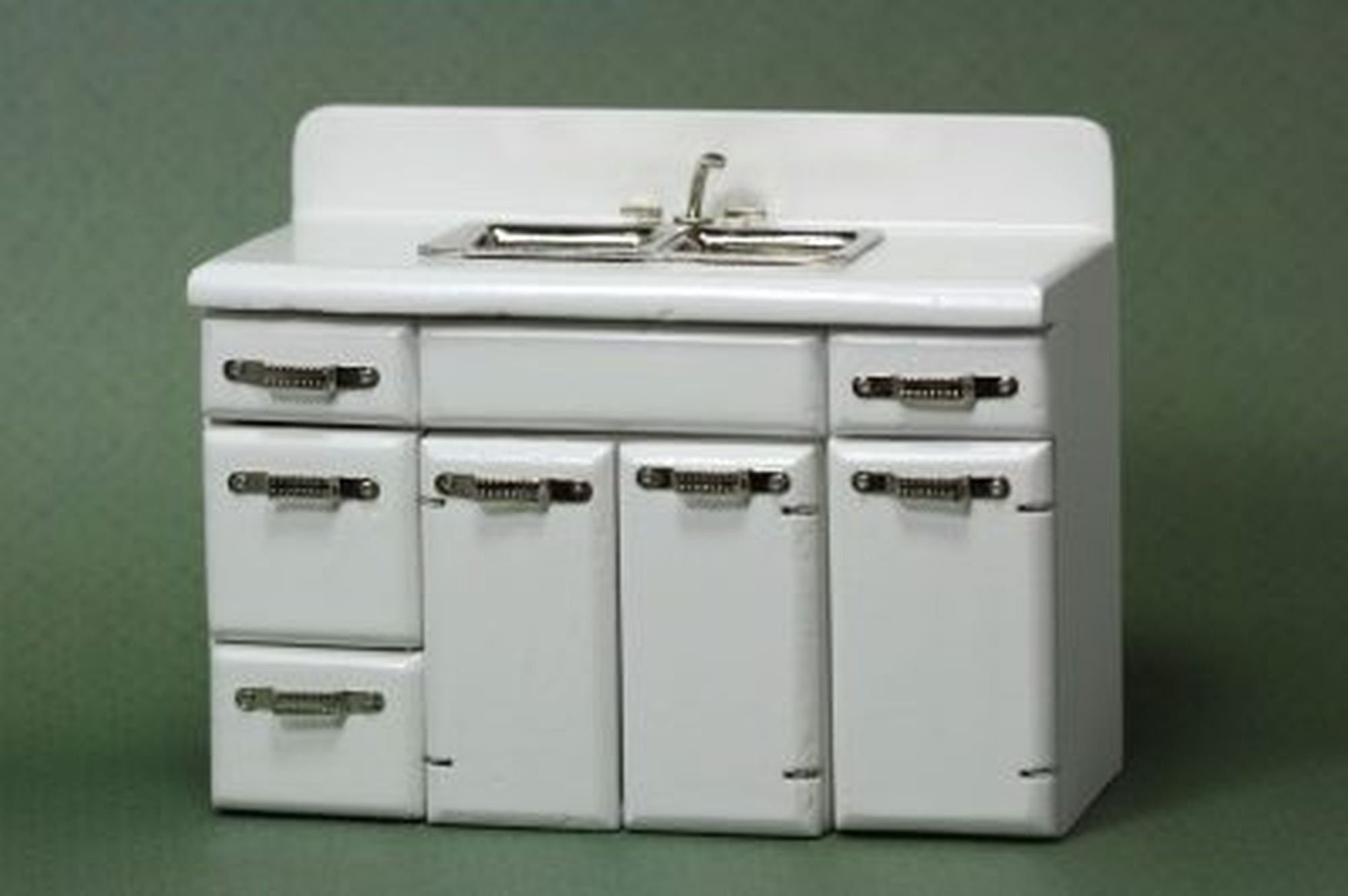 Miniature Retro Kitchen Sink by Town Square Miniatures - Etsy