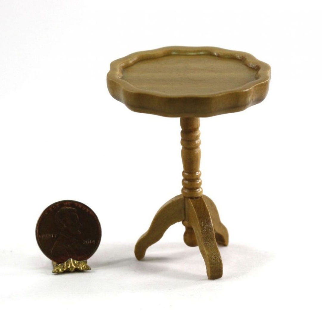 Dollhouse Miniature Oak Wood Round Pie Crust Table - Etsy