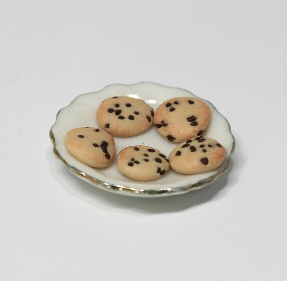 Miniature Dollhouse Chocolate Chip Moomin Chocolate Chip Cookies In A