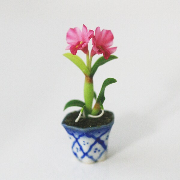 Dollhouse Miniatures Artisan - Etsy