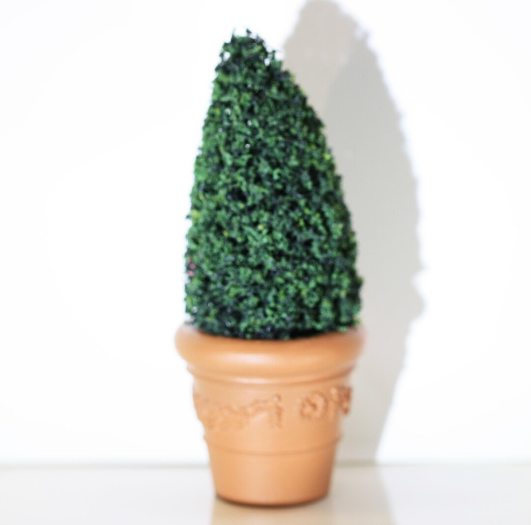 Dollhouse Miniature Artisan Topiary in a Round Terracotta Look Falcon ...