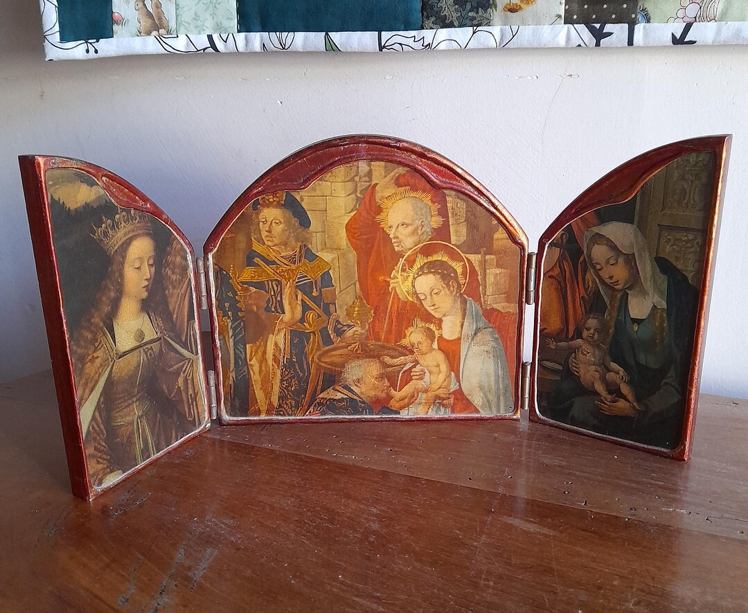 Pretty Vintage Triptych Wooden Icon, Free Standing - Etsy
