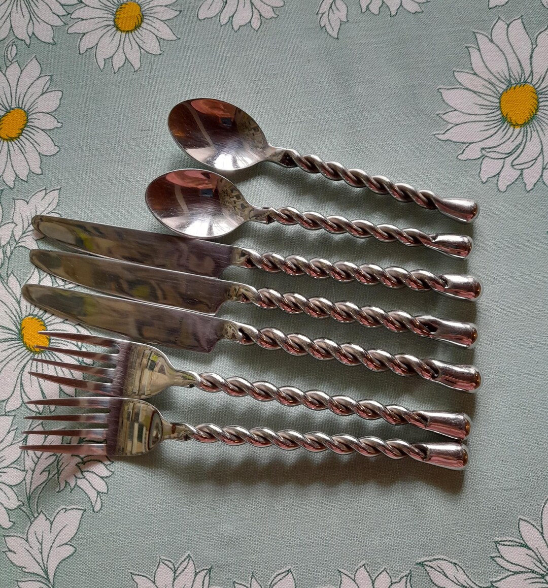 Seven Pieces of Twisted Cutlery, 3 Knives, 2 Forks, 2 Teaspoons ...