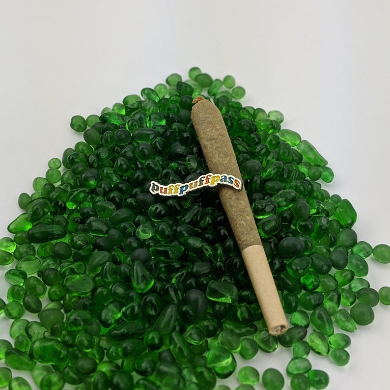 Puff Puff Pass Pin Stoner Pin 420 Gift Weed Pins Cannabis - Etsy