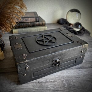 Handmade Altar Box - Pentacle Design - Wiccan Ritual Tarot Tabletop ...