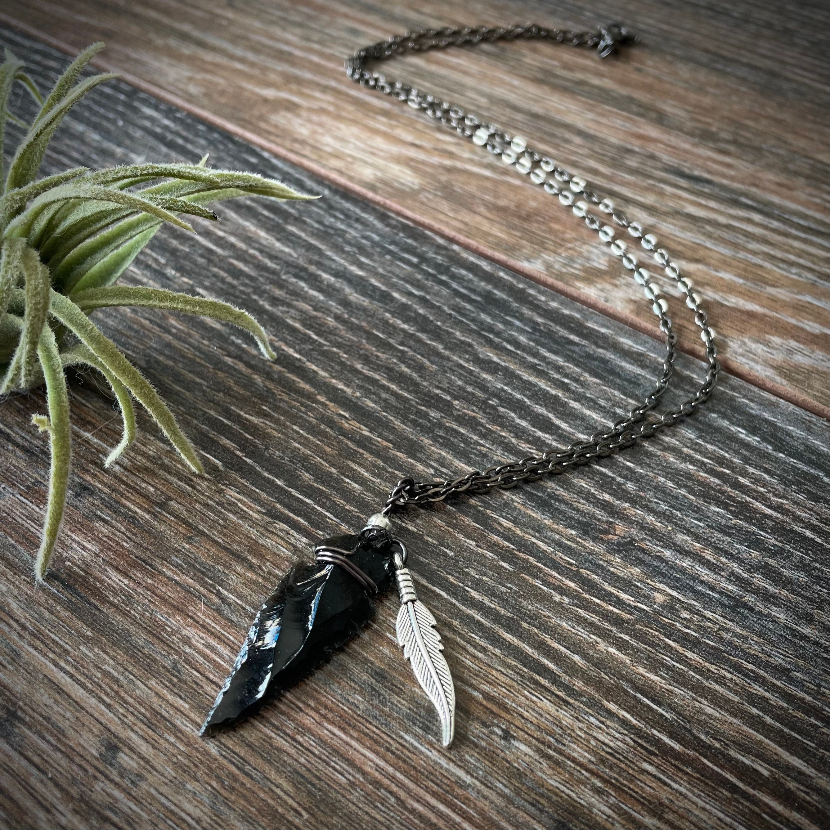 Obsidian Arrowhead Chain Necklace - Arrow Head Gypsy Boho Obsidian Arrowhead Chain Necklace - Arrow Head Gypsy Boho