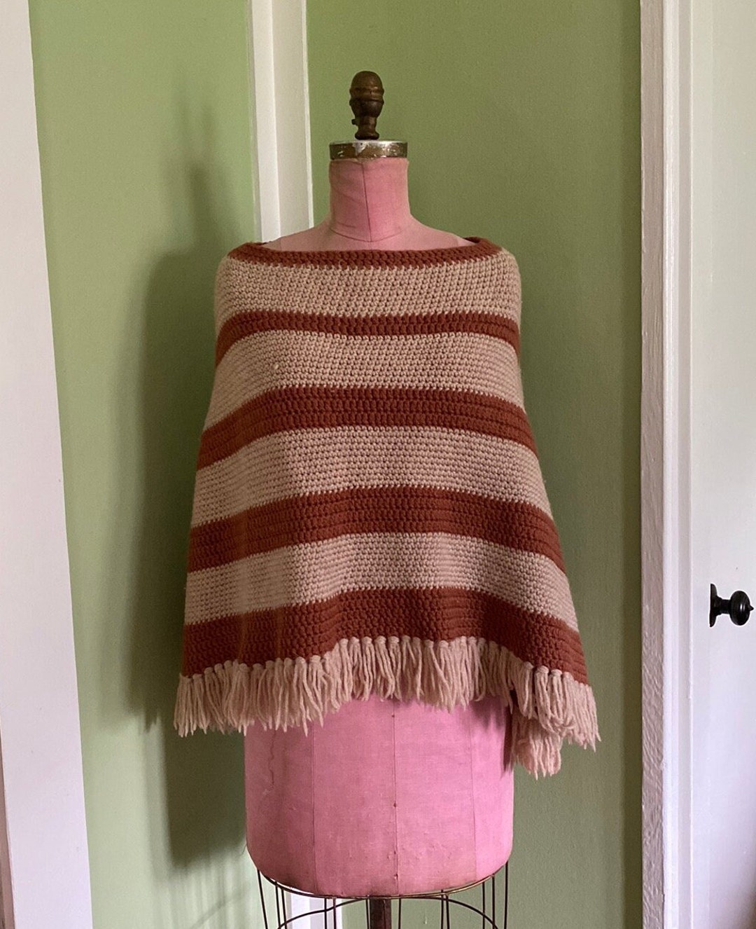 1970s Handmade Poncho - Etsy
