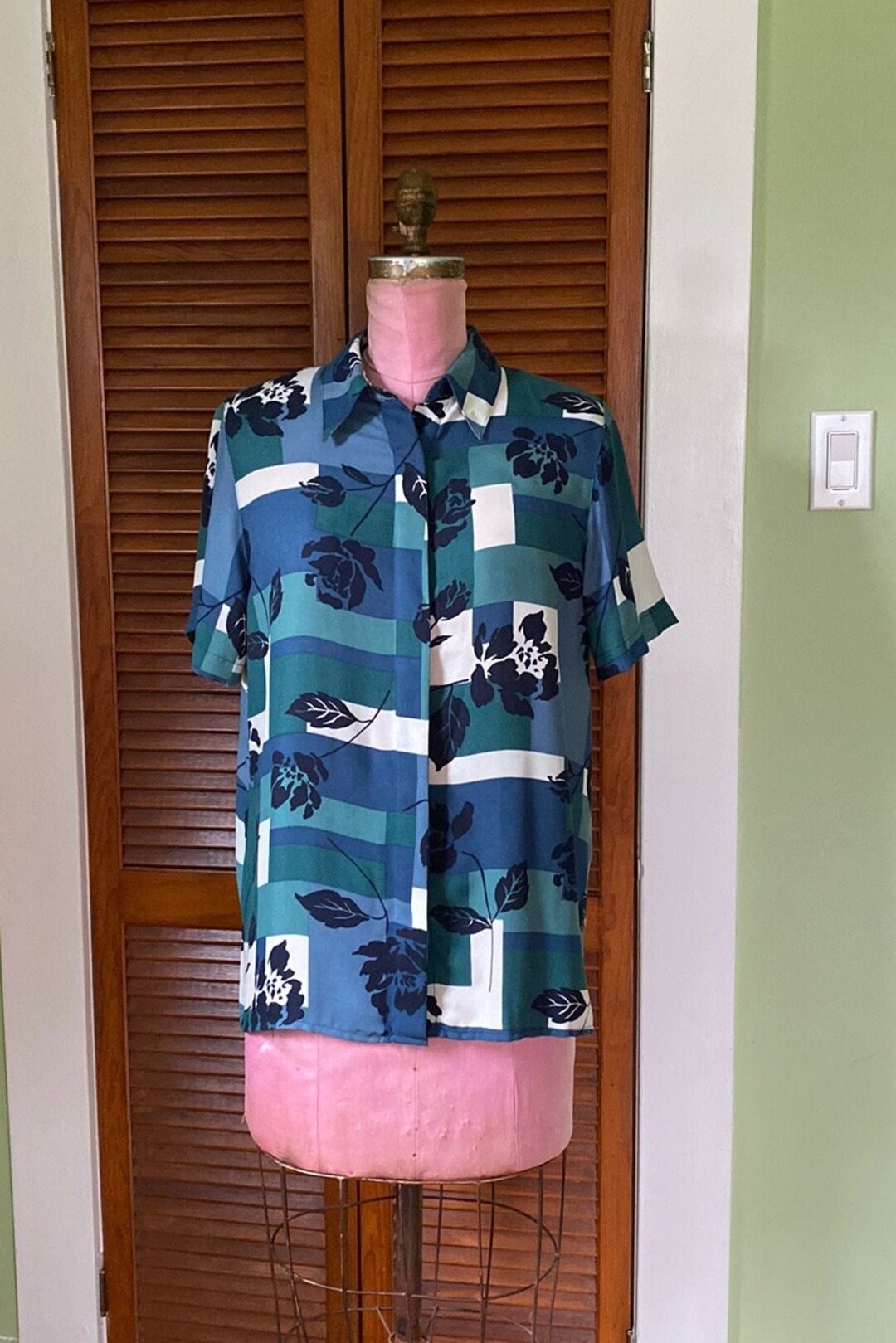 1980s Geometric & Floral Top - Etsy