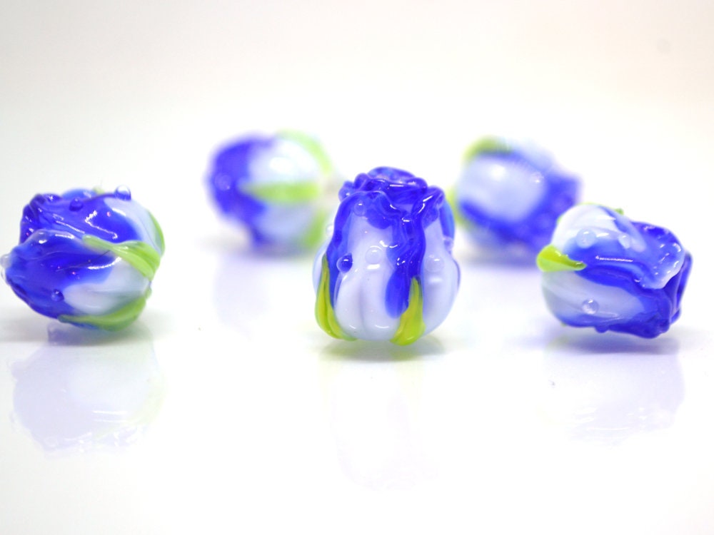 Blue rose bud beads Lampwork rose beads Cobalt blue beads | Etsy
