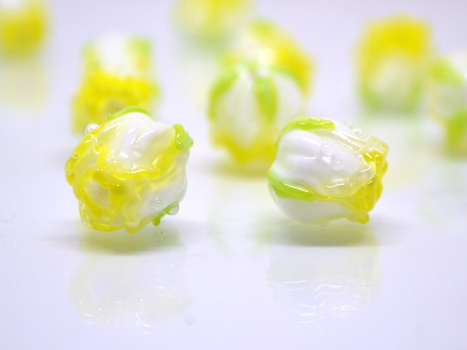 Yellow Lampwork Rosebud Beads, Glass Rose Beads, White Flower Beads ...
