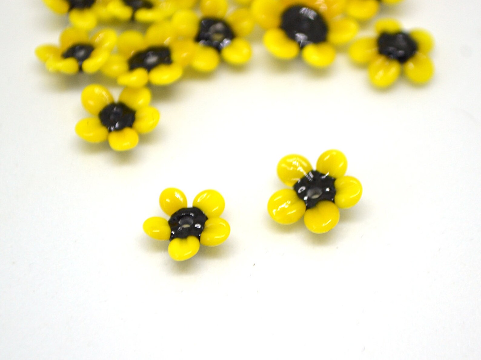 Sunflower Glass Beads, Very Small Yellow Flower Beads, Yellow Black ...