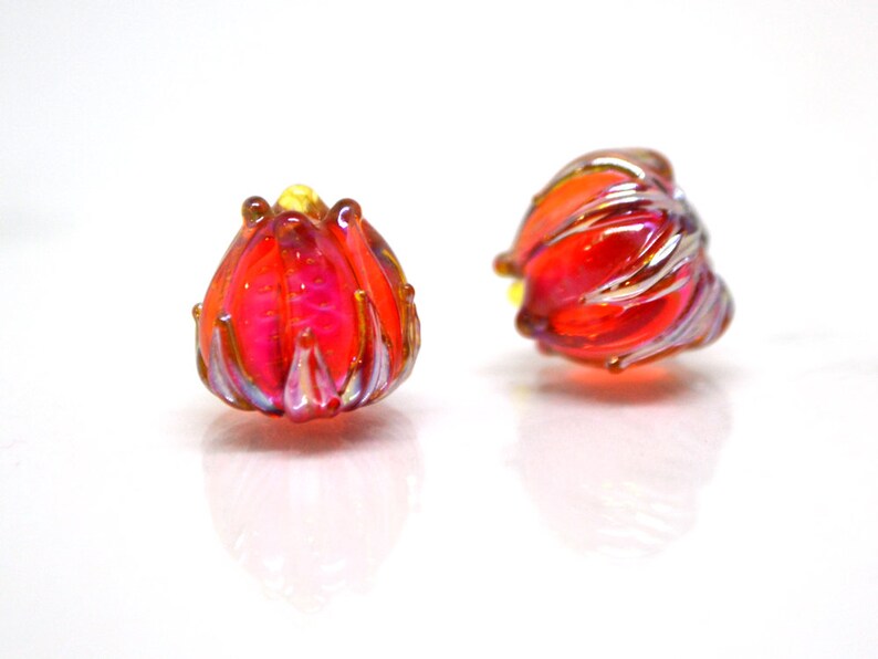 Red Orange Silver Floral Beads, Flower Lampwork Bead, 10mm Flower Beads ...
