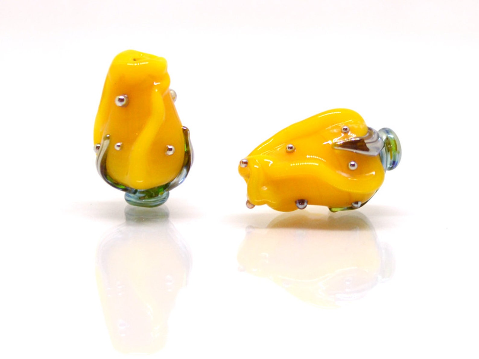 Yellow Twisted Rosebud Beads, Honey Yellow Glass Bead, Flower Lampwork ...