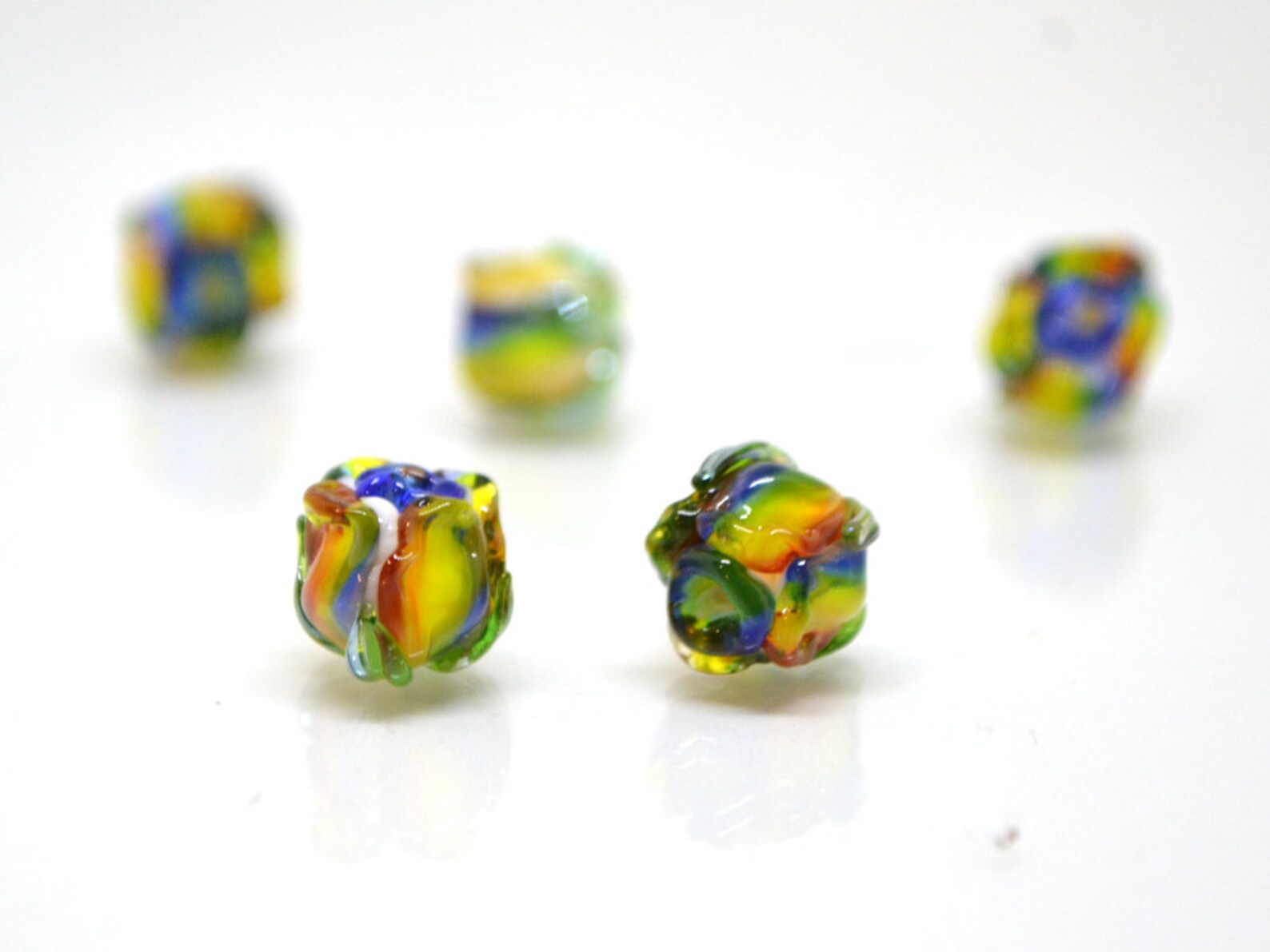 Rainbow 8mm Rosebud Beads, Rose Glass Beads, Floral Lampwork, Colorful ...