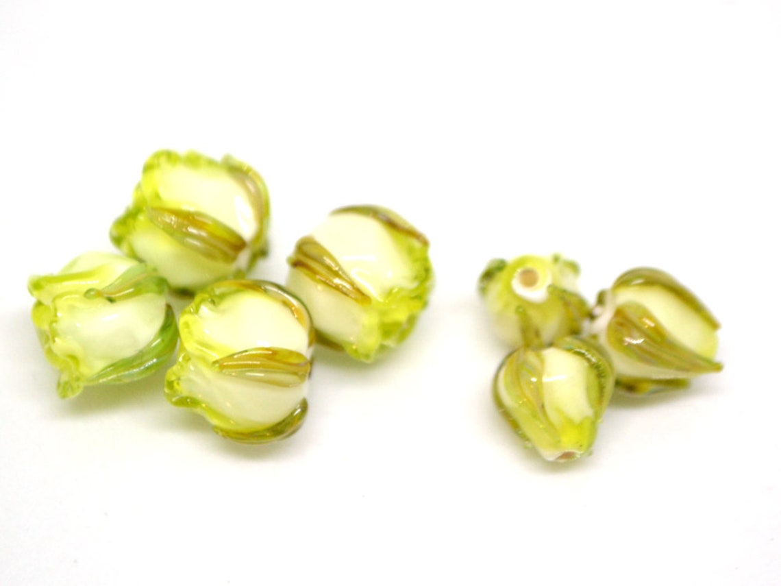 Salad Green 8mm Rosebud Beads, Rose and Bud Beads, Summer Floral ...