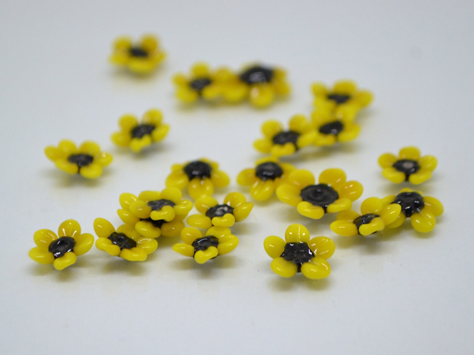 Sunflower Glass Beads, Very Small Yellow Flower Beads, Yellow Black ...