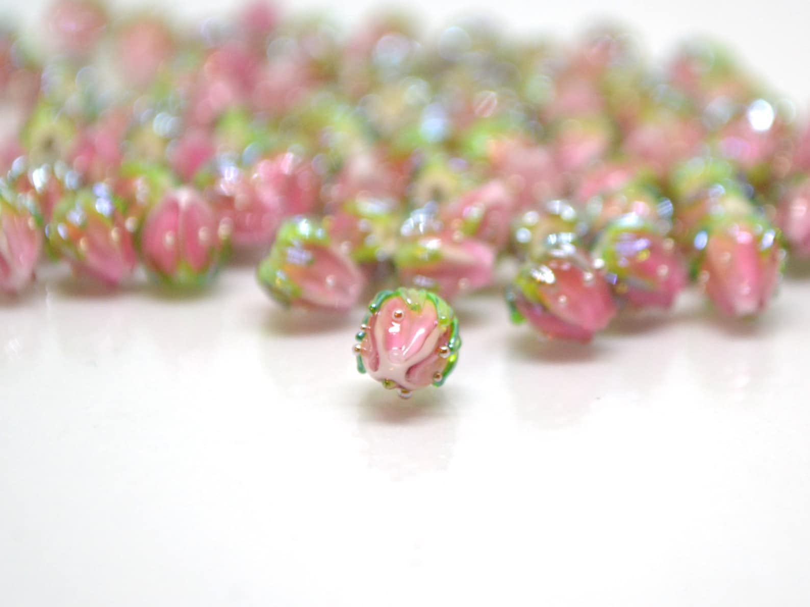 Light Pink Flower Beads With Green Leaves Tiny Glass Beads - Etsy