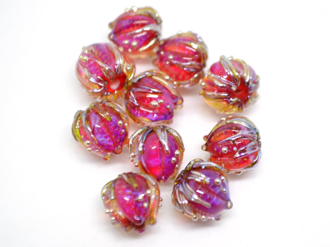 Fuchsia red gold flower beads 10mm flower beads Flower glass | Etsy