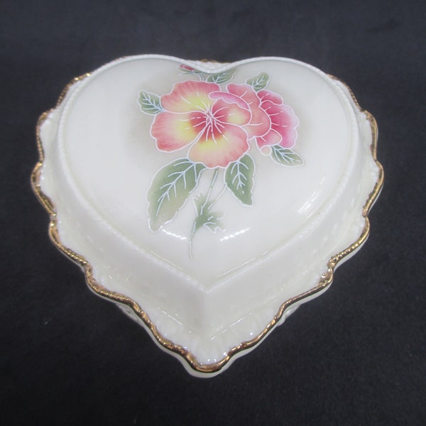 Heart Music Box - Etsy