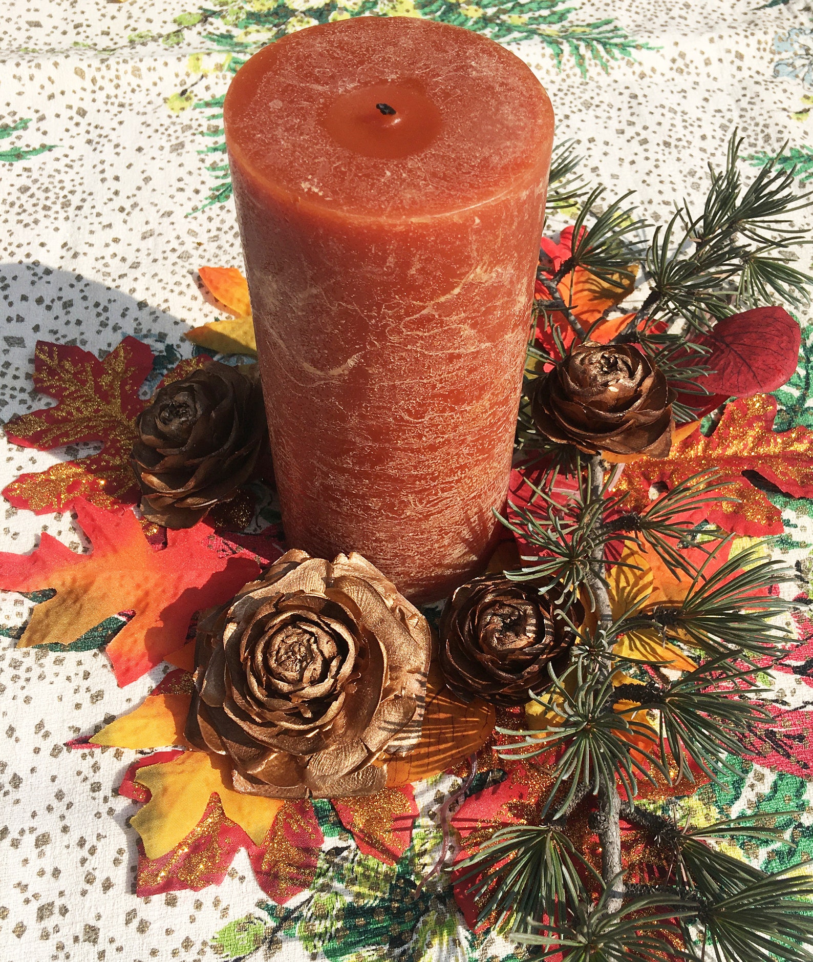 5 PAINTED PINECONE ROSES - Etsy