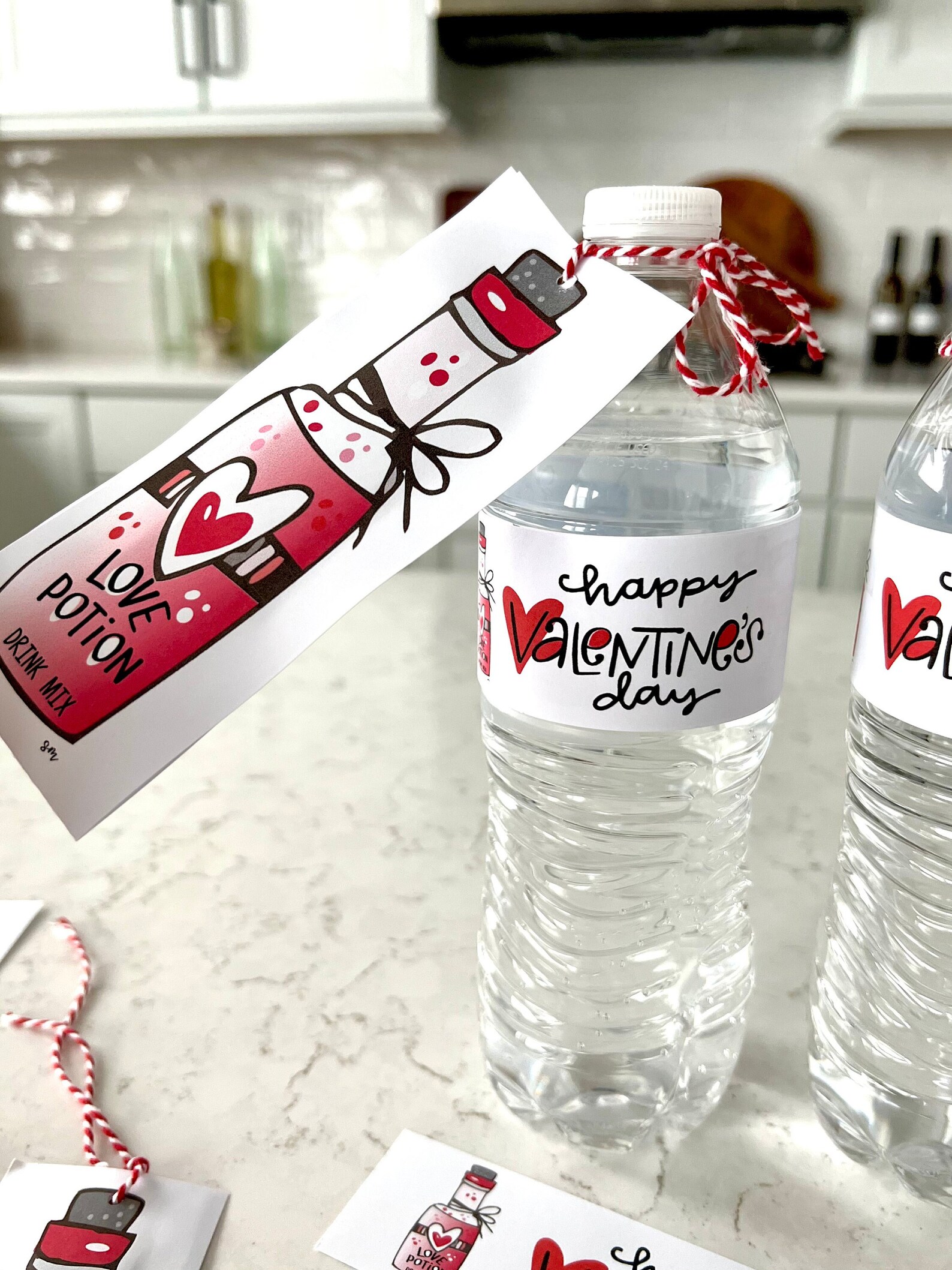 Valentine’s Day Water Bottle Labels & Love Potion Packet Download. Such ...