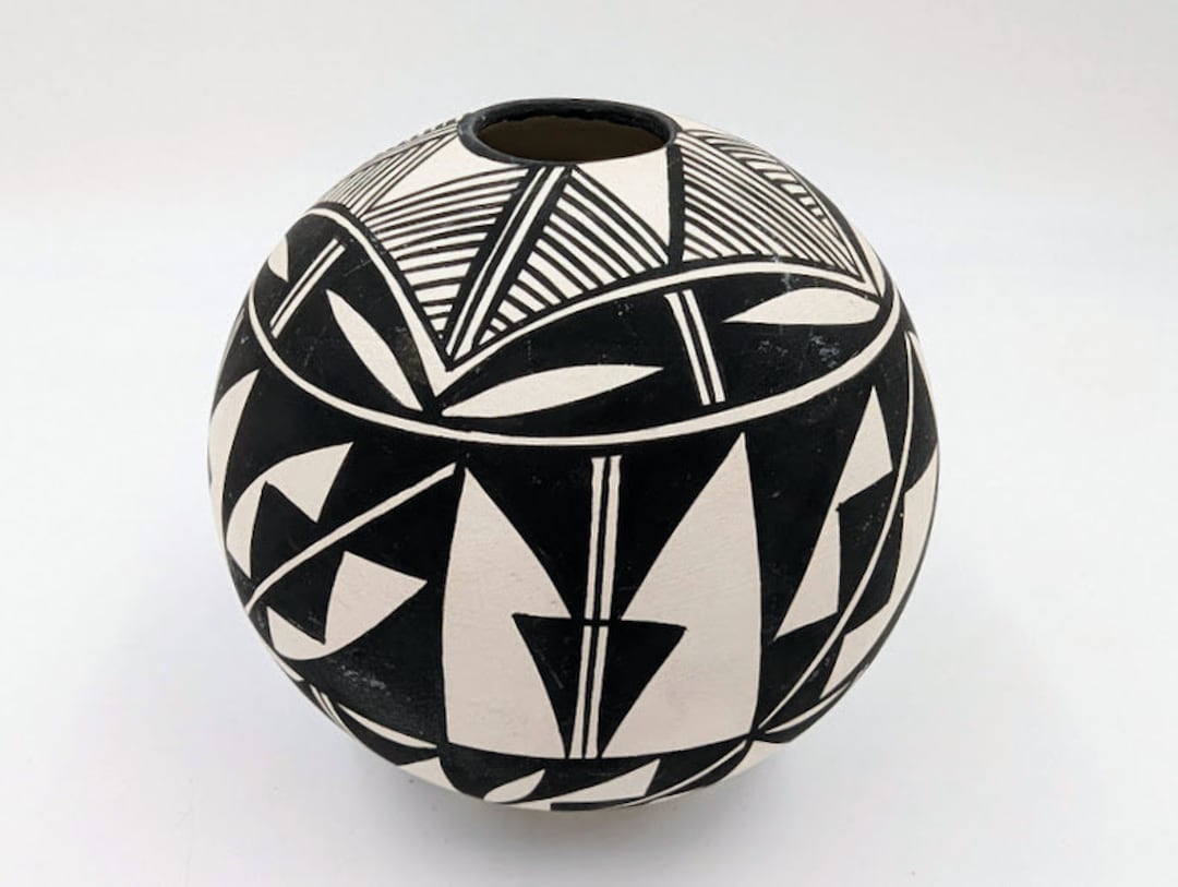 Acoma Pueblo Pottery Seed Bowl by Marie Chino - Etsy