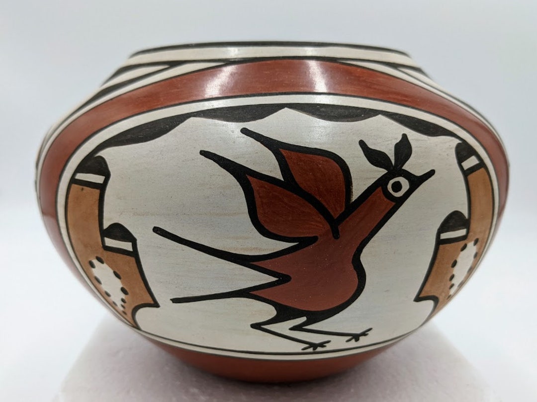 Zia Pueblo Pot by Ruby Panana Native American - Etsy