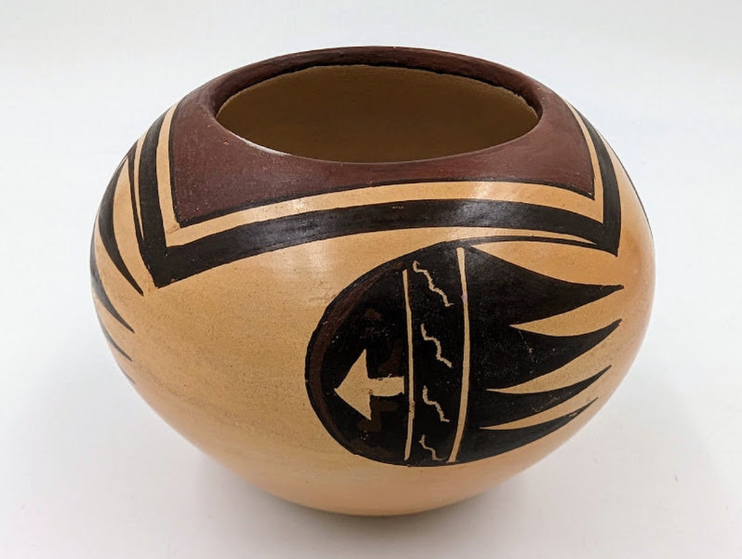 Hopi Pottery Vase by Alice Dashee Native American - Etsy