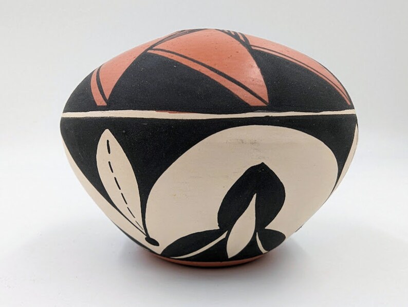 Zia Acoma Pueblo Pottery Seed Jar by Cornelia J. Shije - Etsy