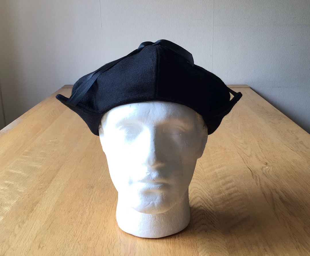 Scholars Cap, Thomas More Hat, Tudor Hat, Renaissance Cap, Black Wool Cap, Hand Sewn Headwear - Etsy