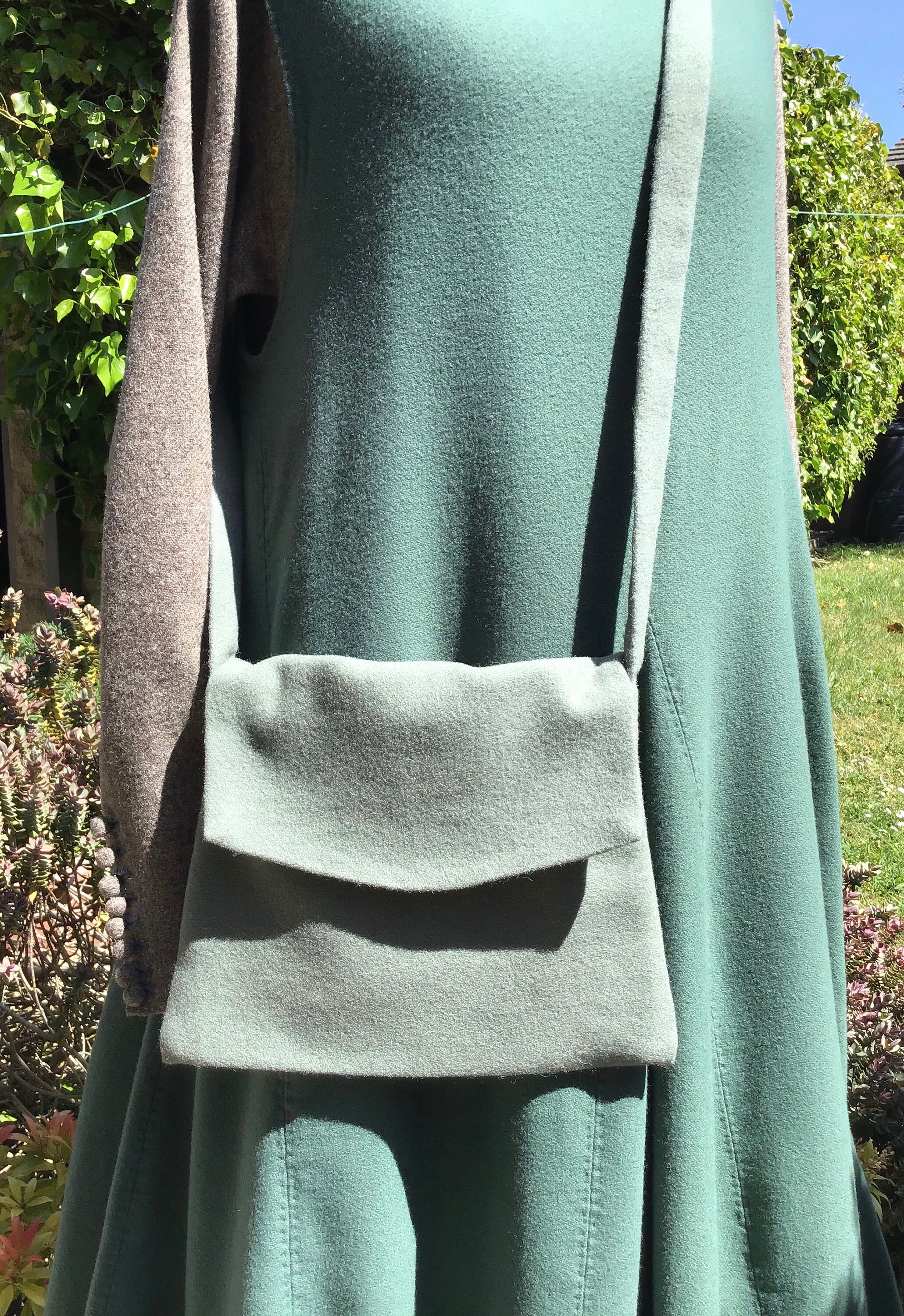 Pilgrim's scrip medieval bag travellers bag pale green | Etsy