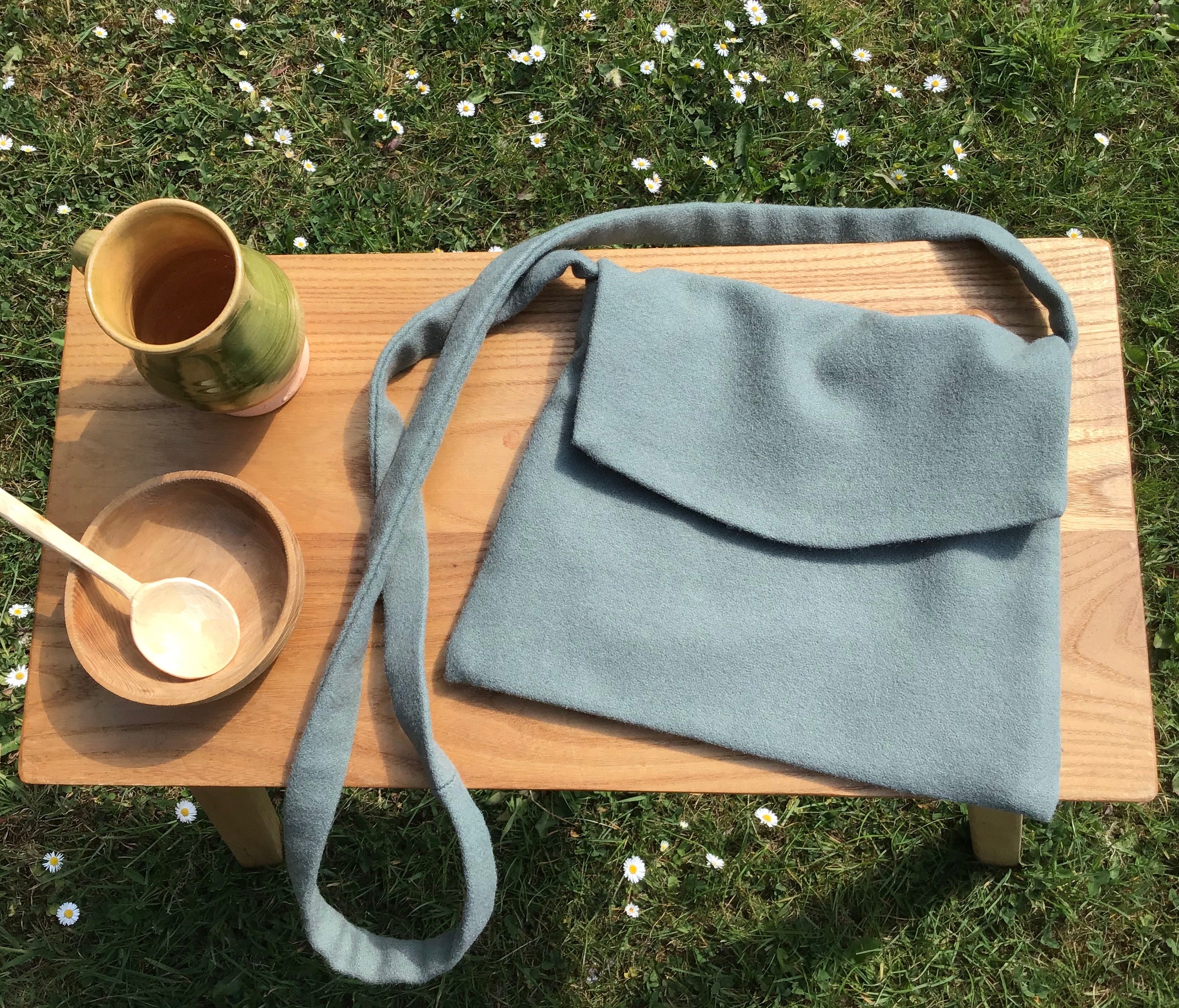 Pilgrim's scrip medieval bag travellers bag pale green | Etsy